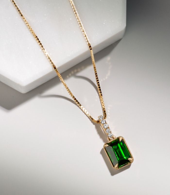 A Guide to Birthstones by Month from Shane Co.