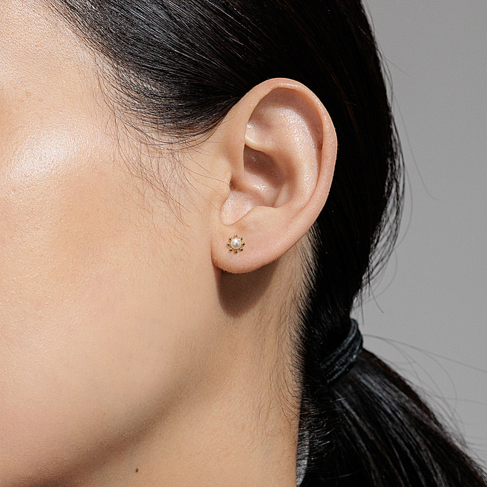 Daisy 3mm Cultured Freshwater Pearl Studs | Shane Co.